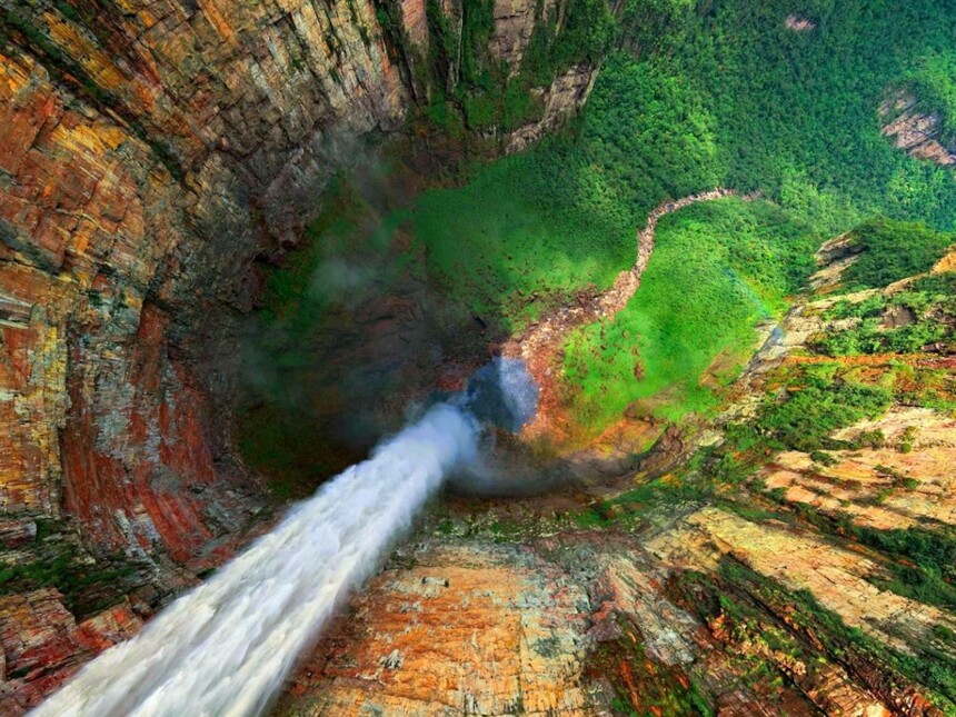 On the trail of Angel Falls | Meer