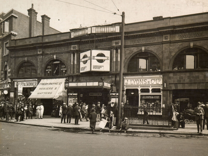Hammersmith then, 1925 | London Transport Museum