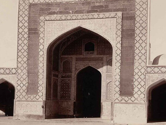 The Colours of Sindh | Meer