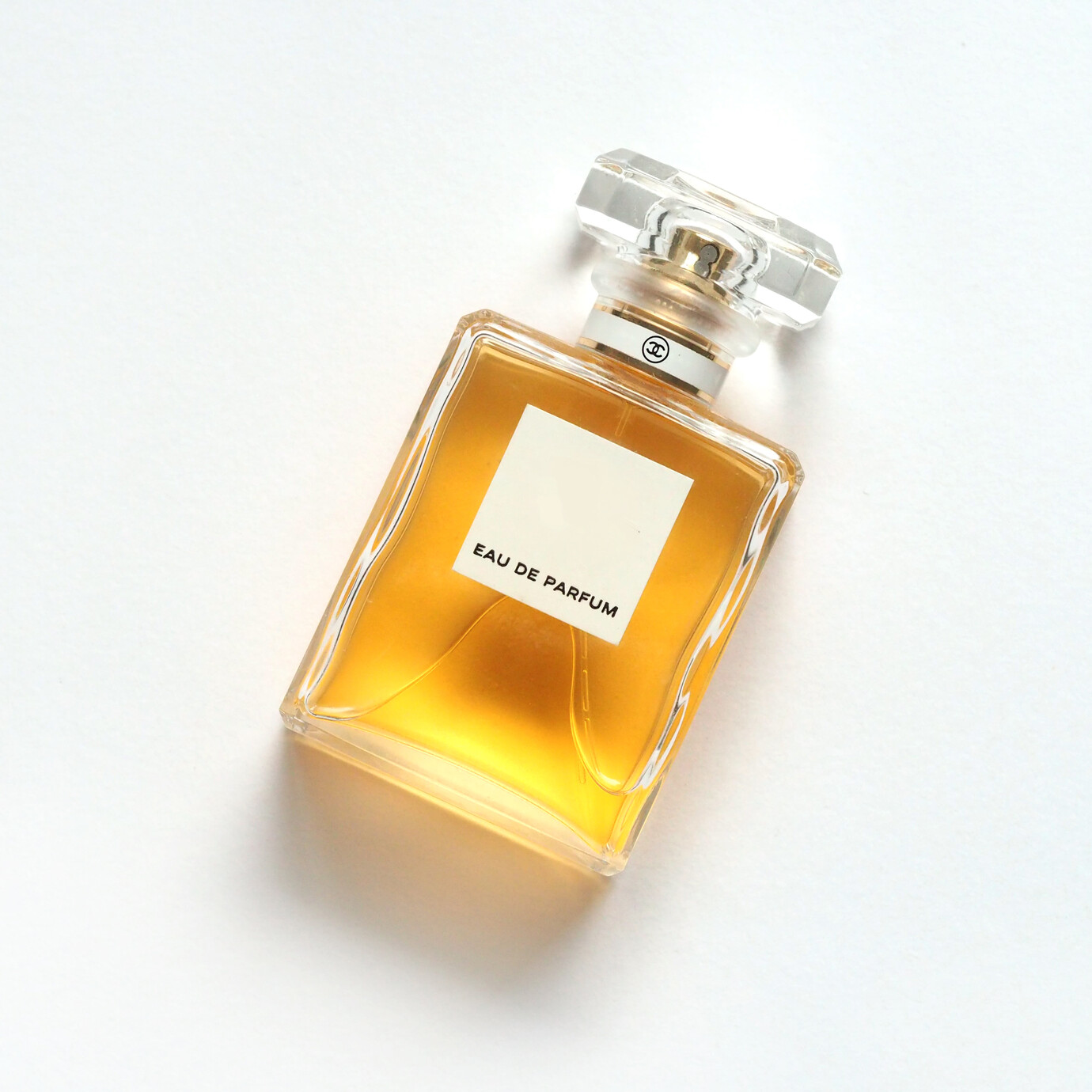Broken perfume | Meer