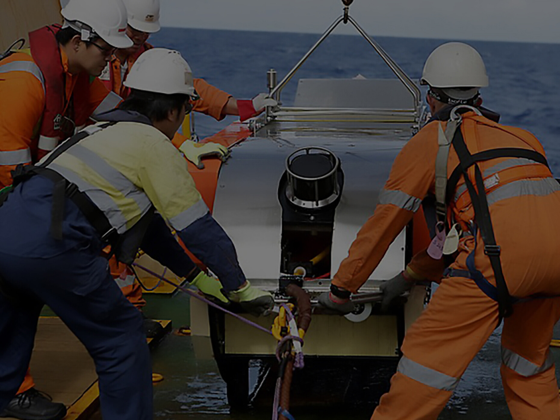 MH370: UFO encounter mystery videos | Meer