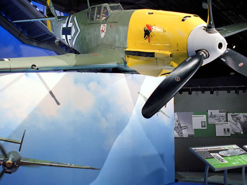 World War II Fighters | Meer