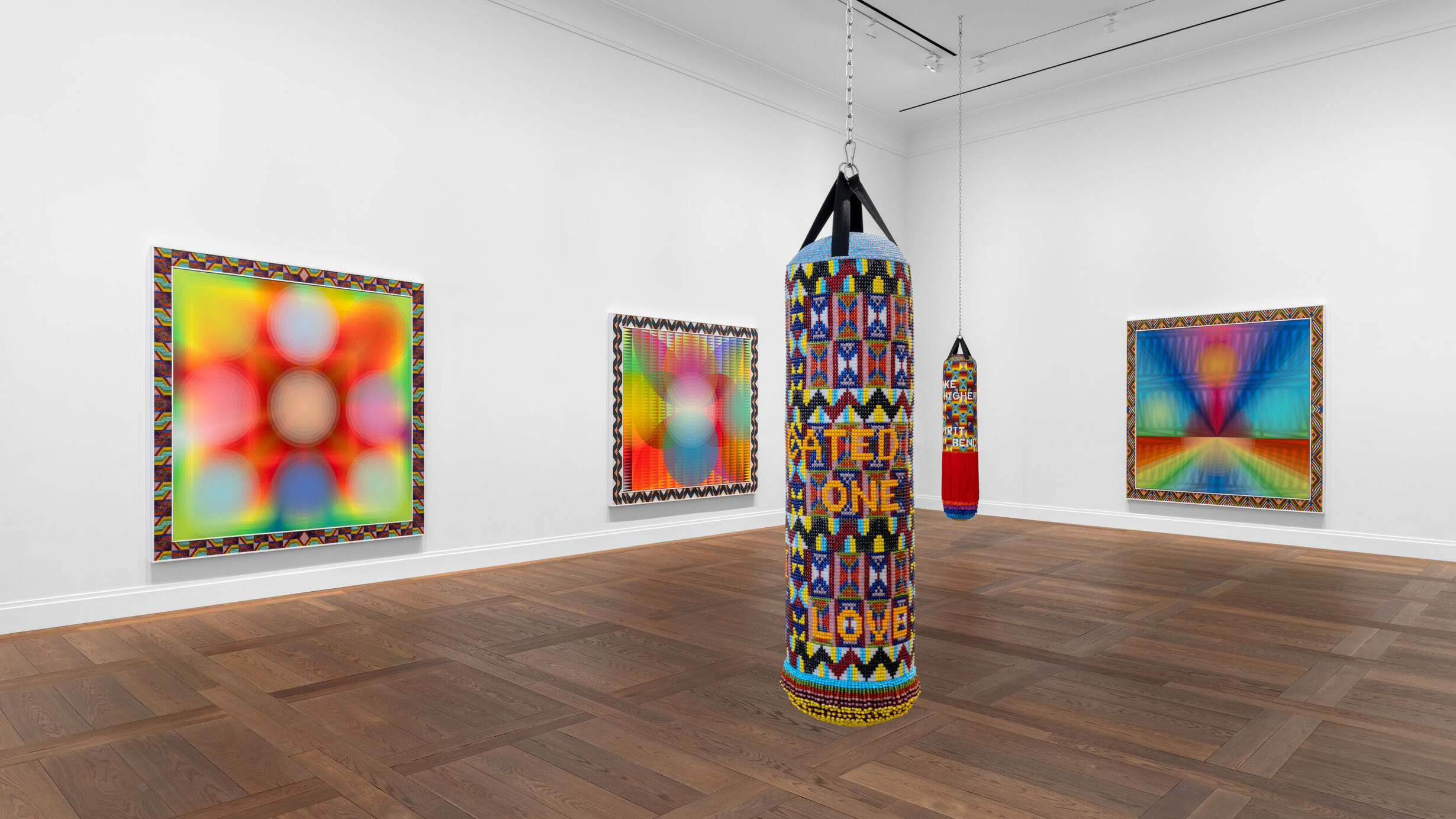 Jeffrey Gibson. This is dedicated to the one I love | Meer