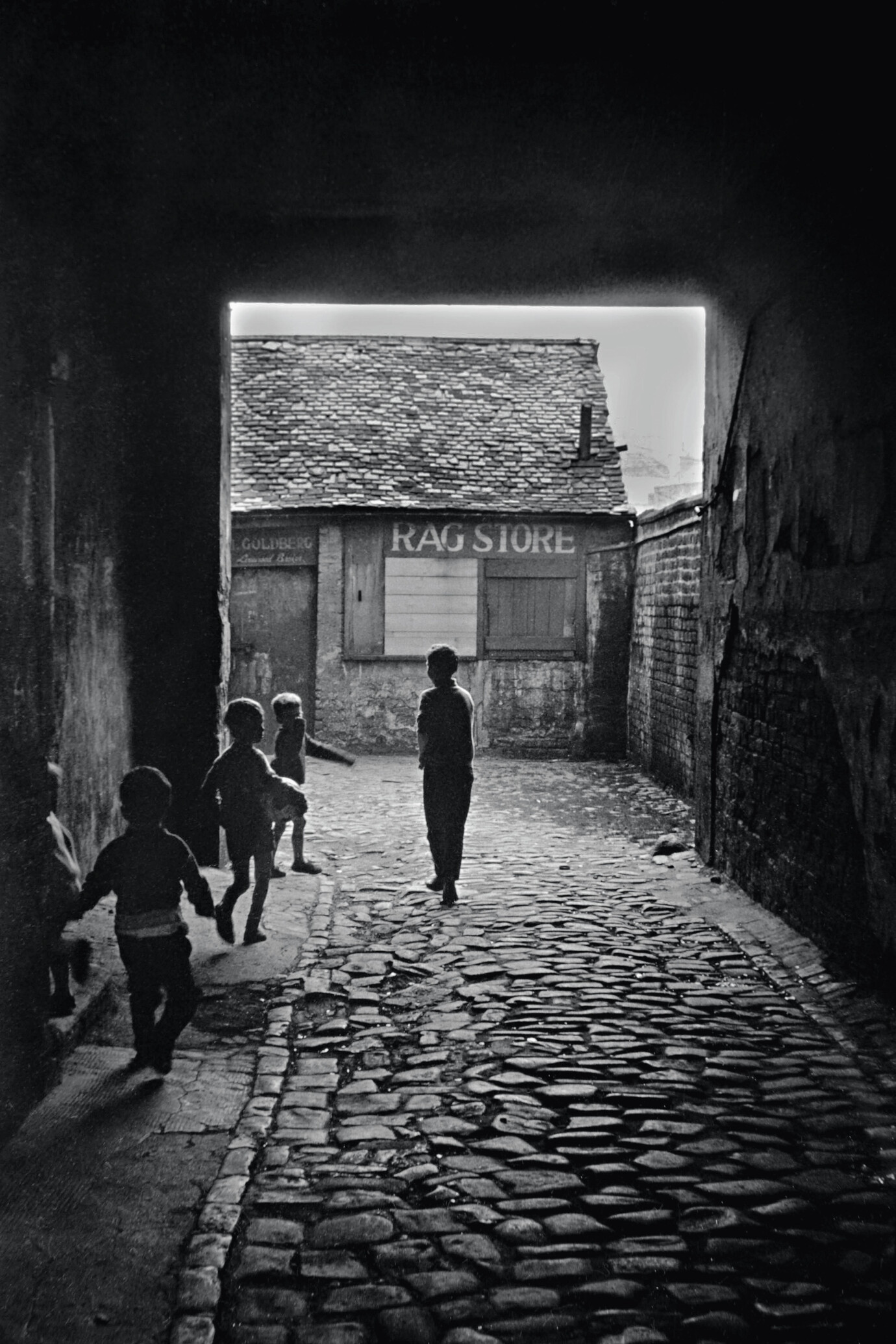 David Peat. An Eye on the Street | Meer