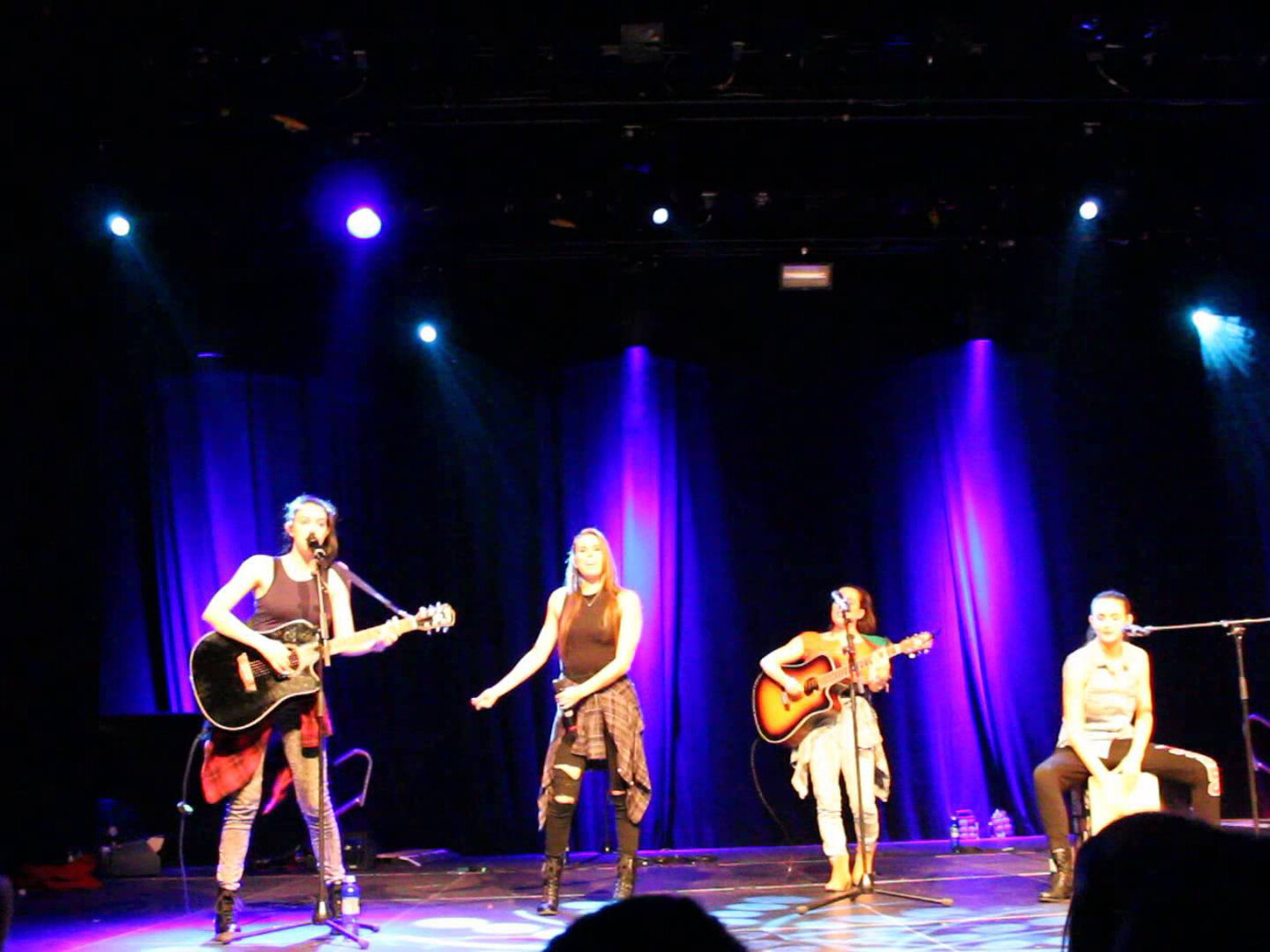 Meet Cimorelli, Band of Sisters | Meer