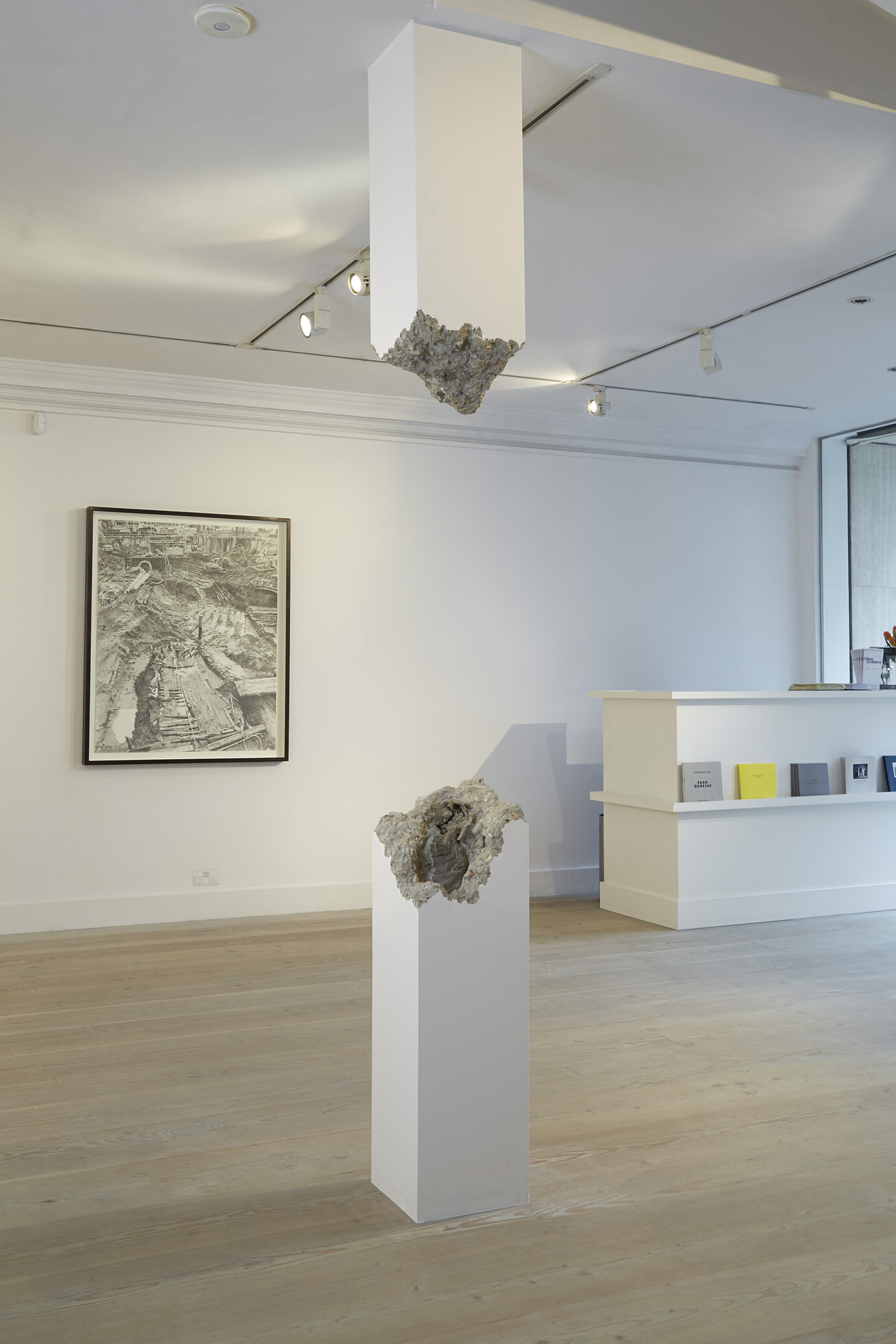 Shan Hur. The Door In The Wall | Meer