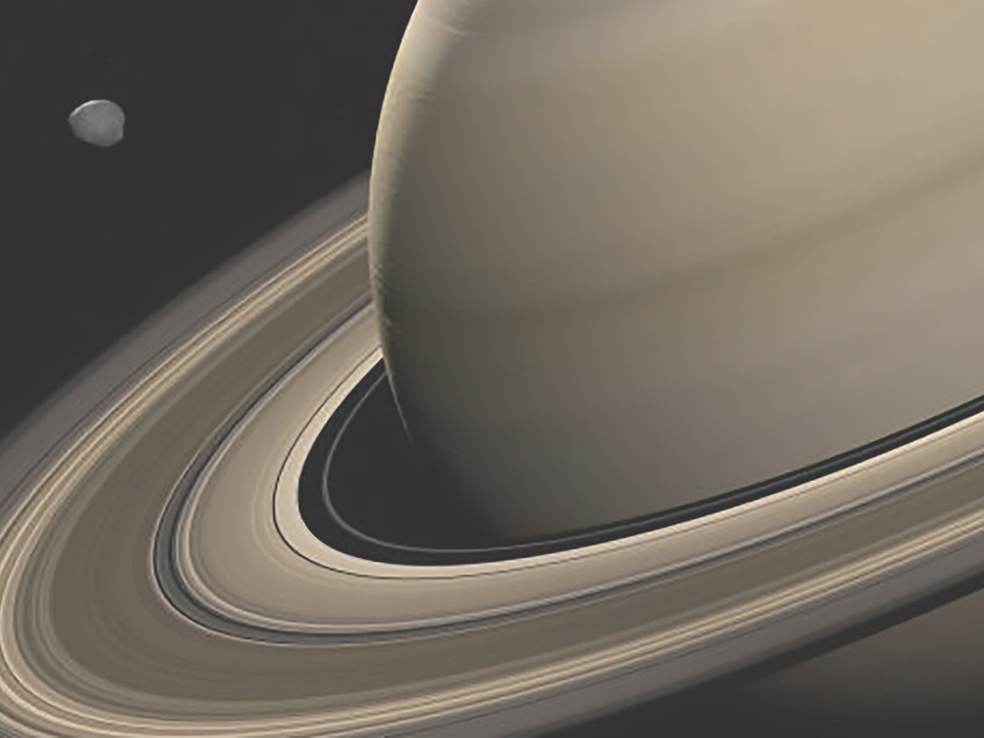 Saturn's hexagon | Meer