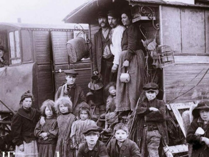 Genocidio dei rom e sinti | Meer