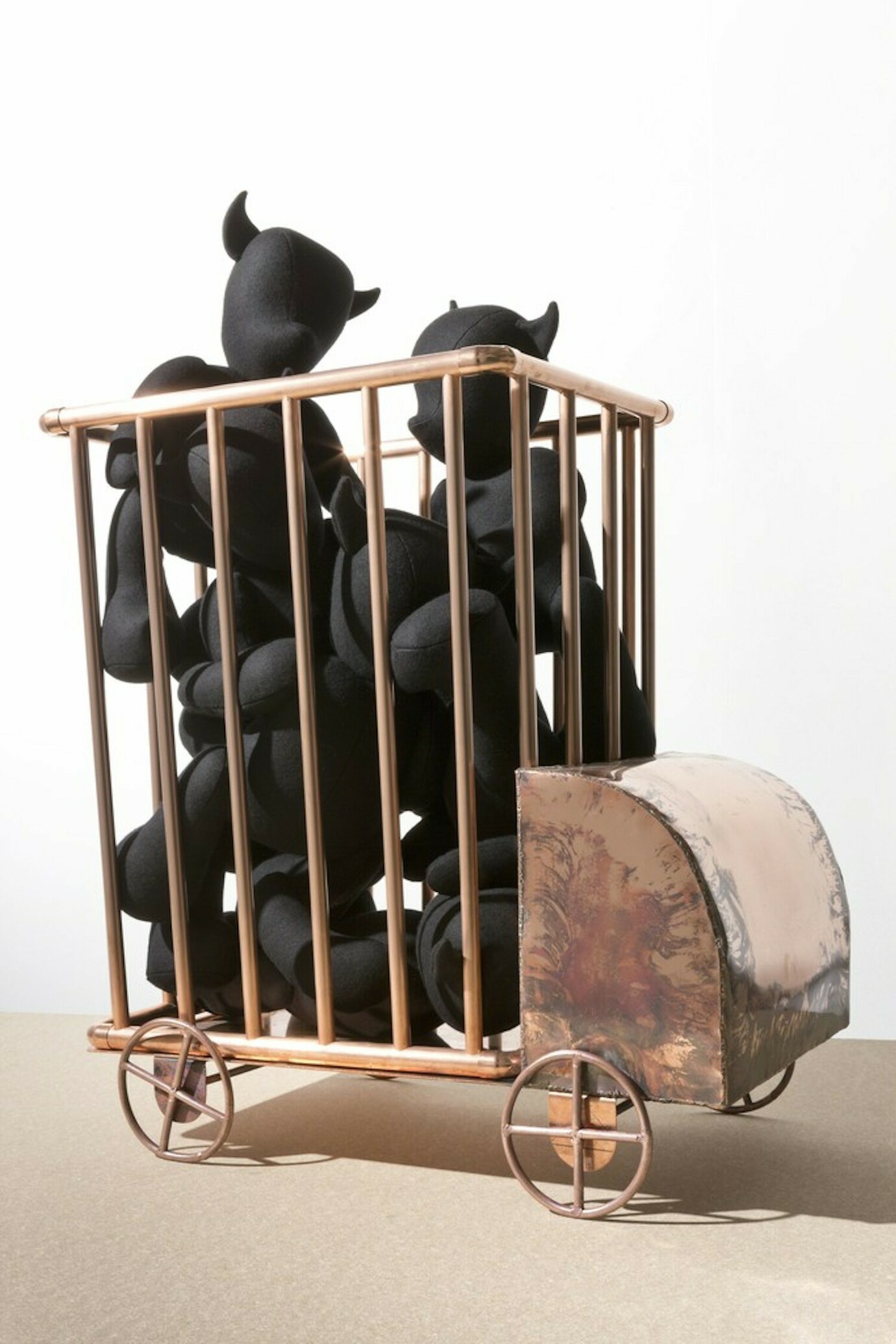 Permindar Kaur. Black and Blue | Meer