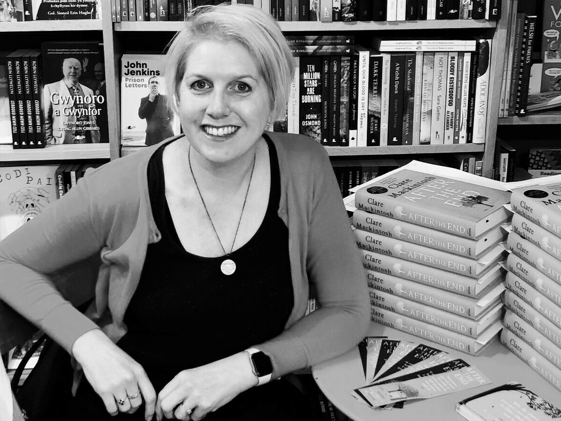 An interview with Clare Mackintosh | Meer