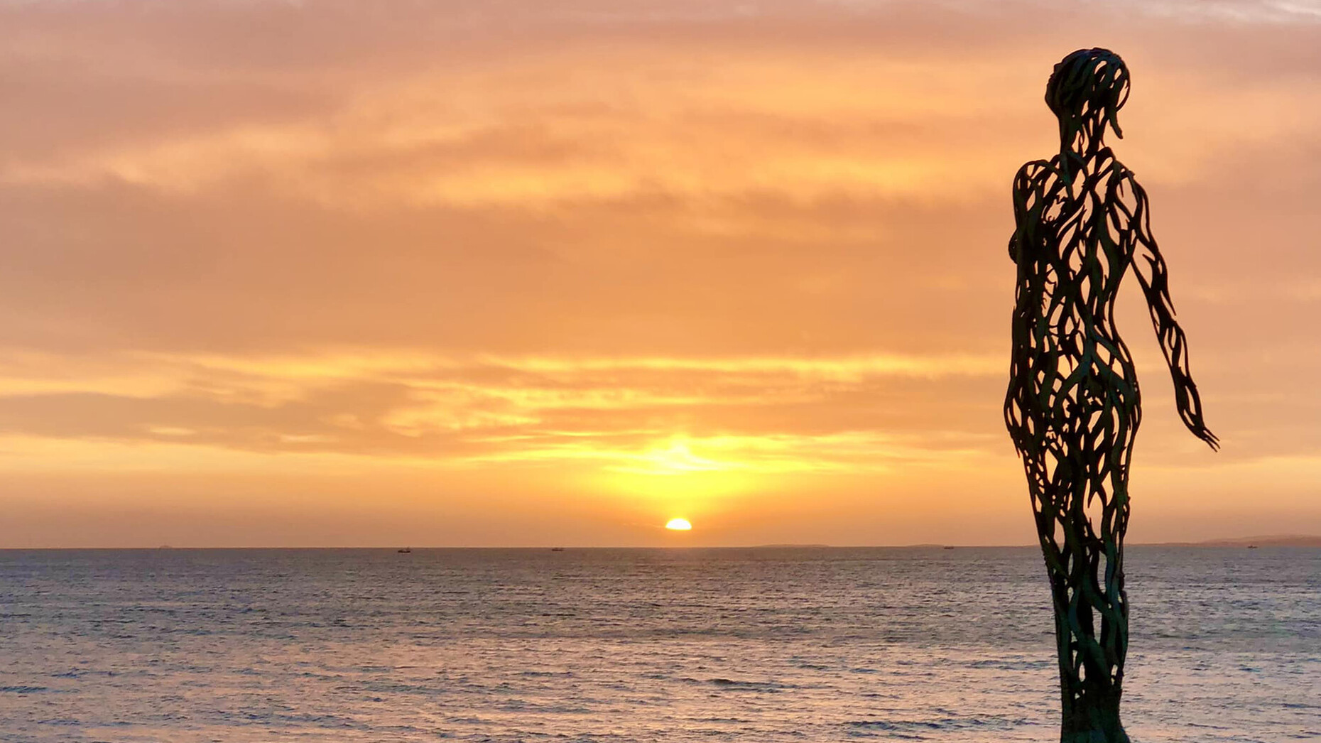 La escultora irlandesa Linda Brunker | Meer