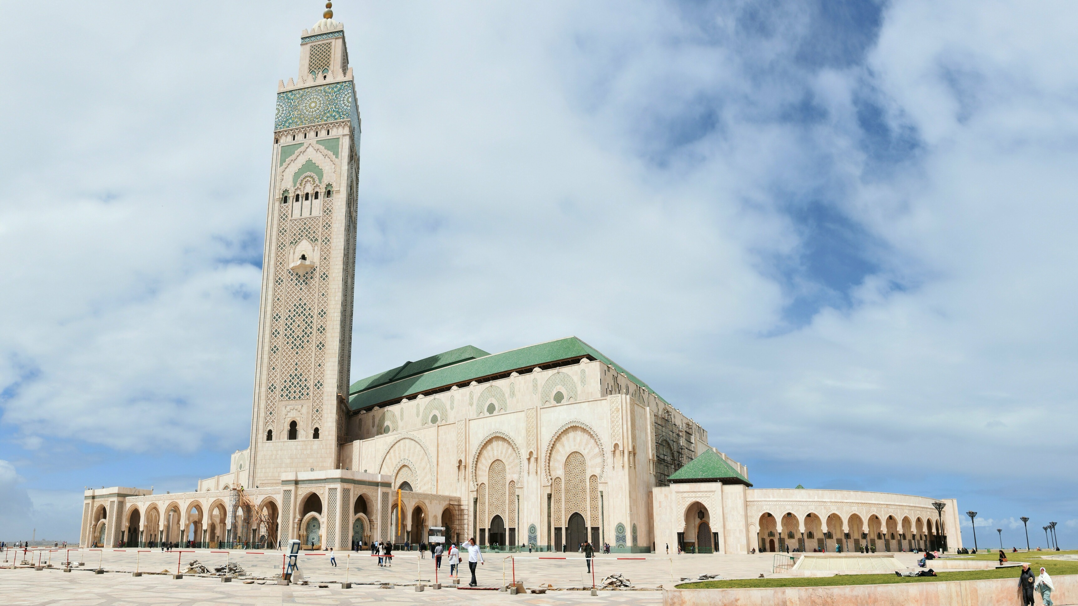 Regulating religious institutions in Morocco | Meer