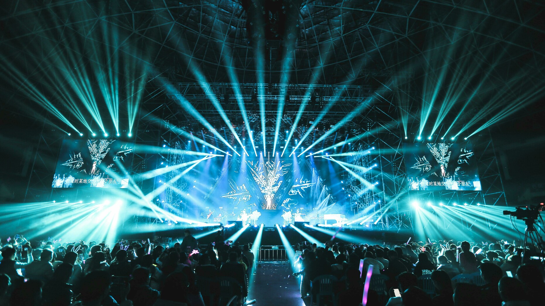 TP50 se reinventa com o concerto "Agora somos Nós" | Meer