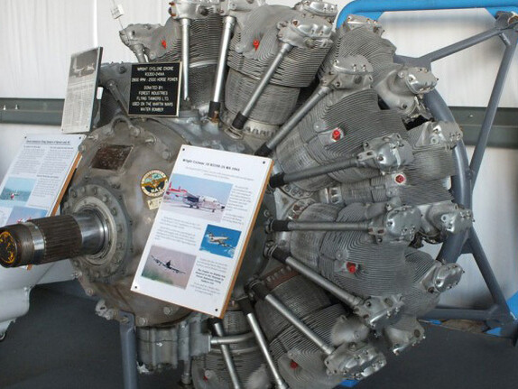 Wright “Cyclone 18” R-3350-24WA | Meer