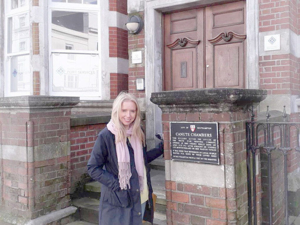 In memorial of Titanic and the great widows it left behind | Meer