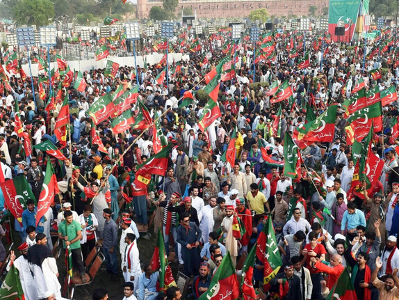 The Haqeeqi Azadi long march | Meer