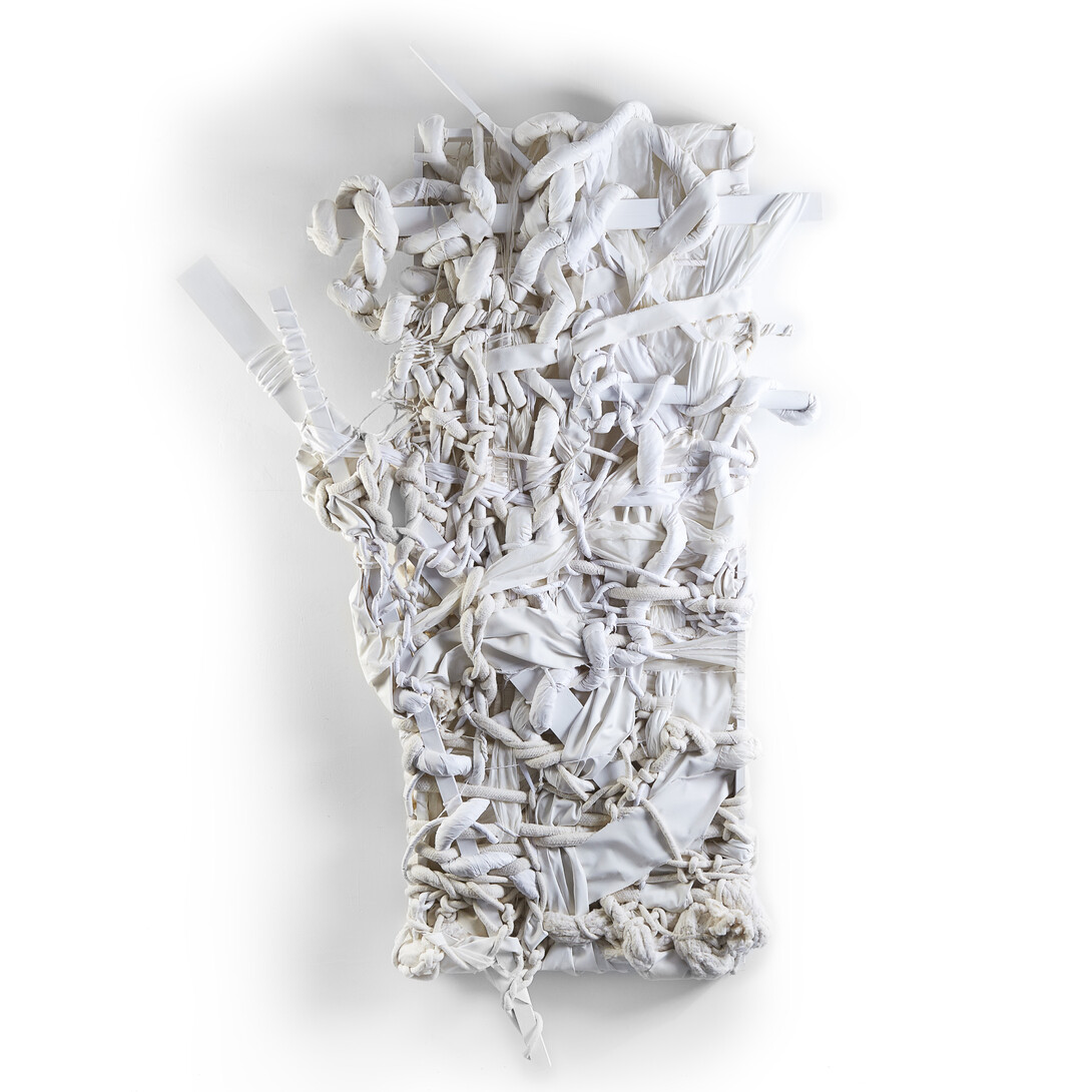 Chellis Baird and Megan Dyer. Coming close | Meer