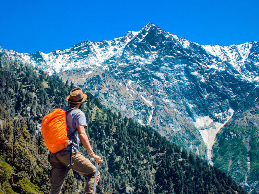 Eco-explorer's guide: sustainable travel unveiled | Meer