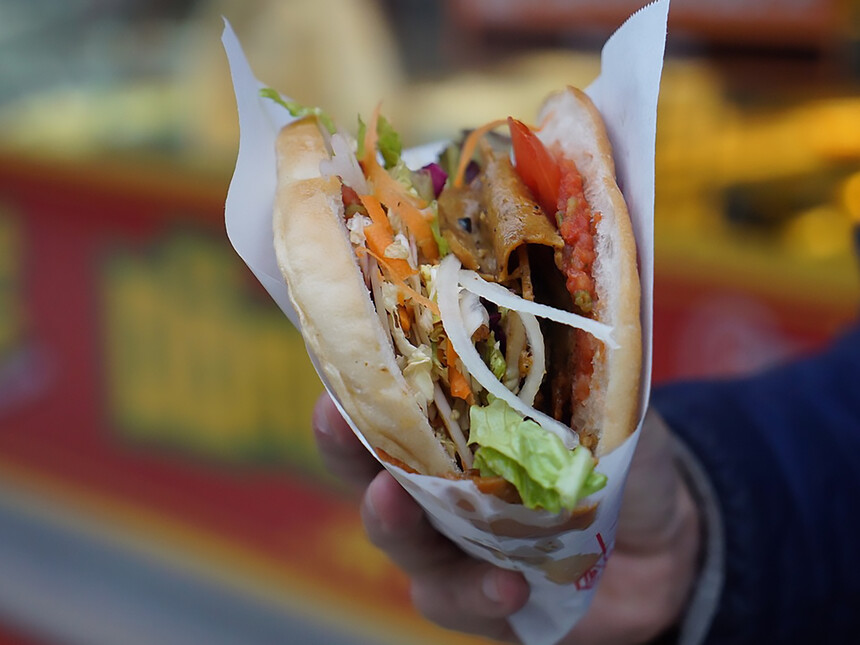 Germany's iconic Doner Kebab: beloved street food | Meer