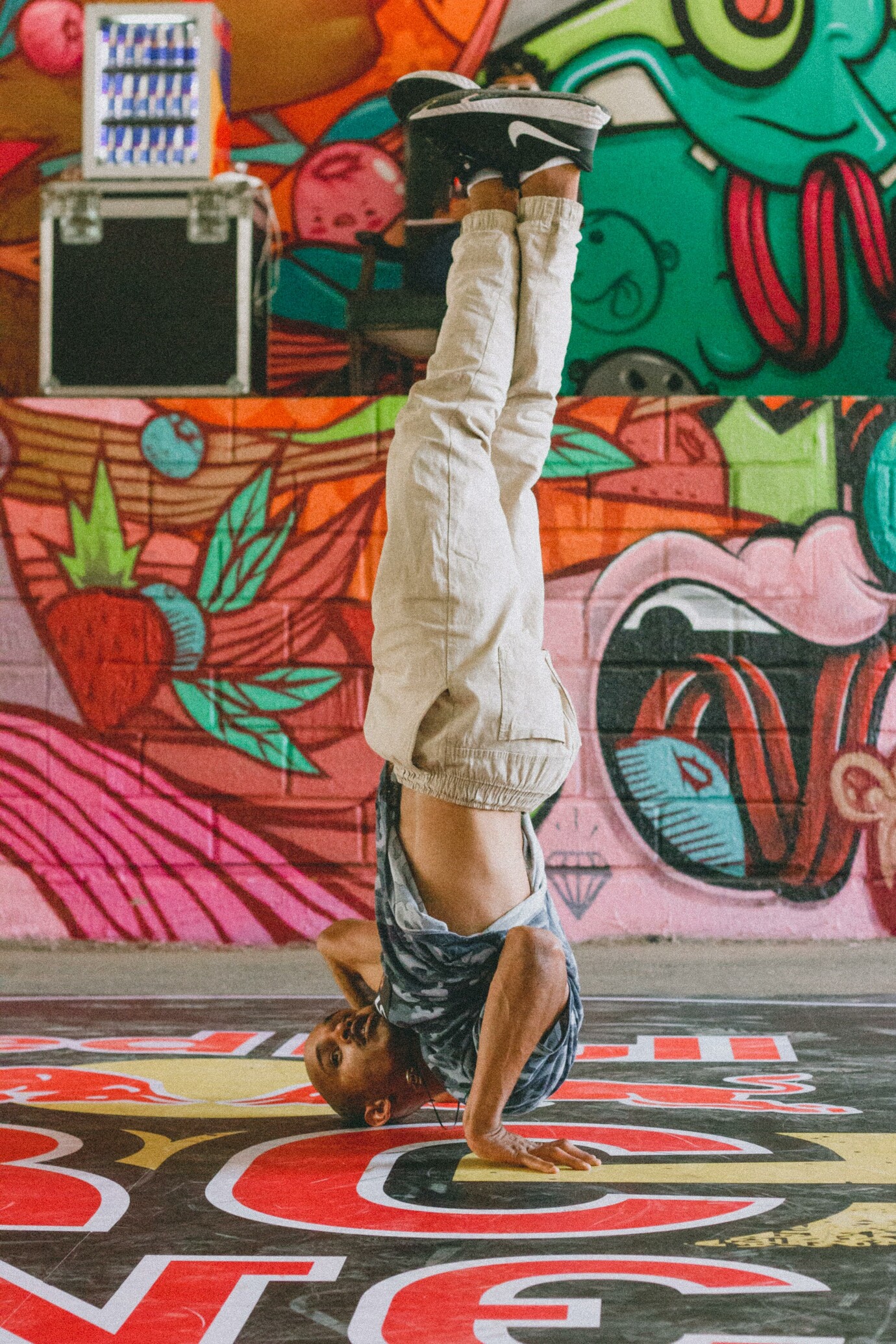 Beyond vandalism: the power and significance of graffiti | Meer