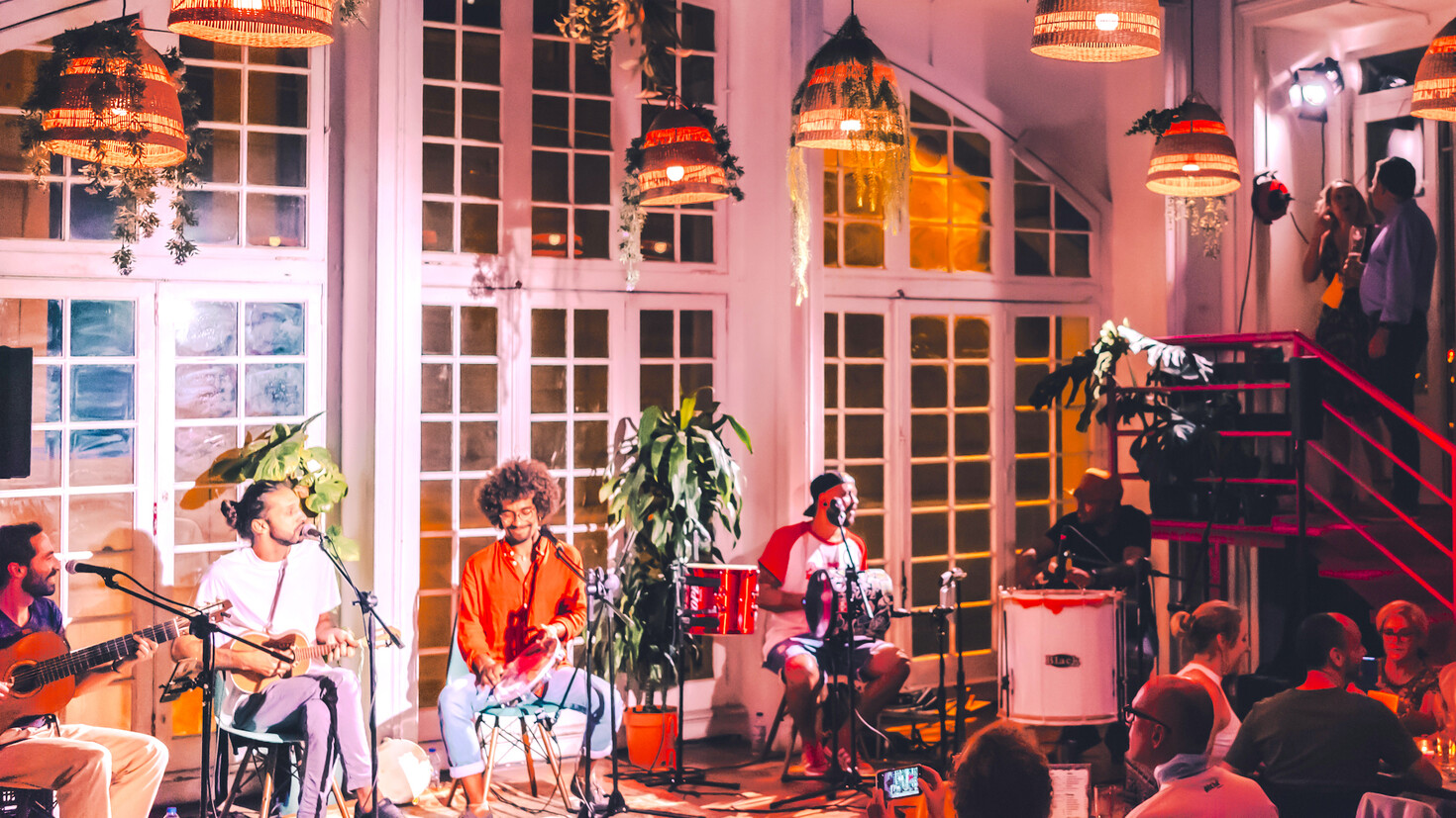 O Samba em Lisboa | Meer