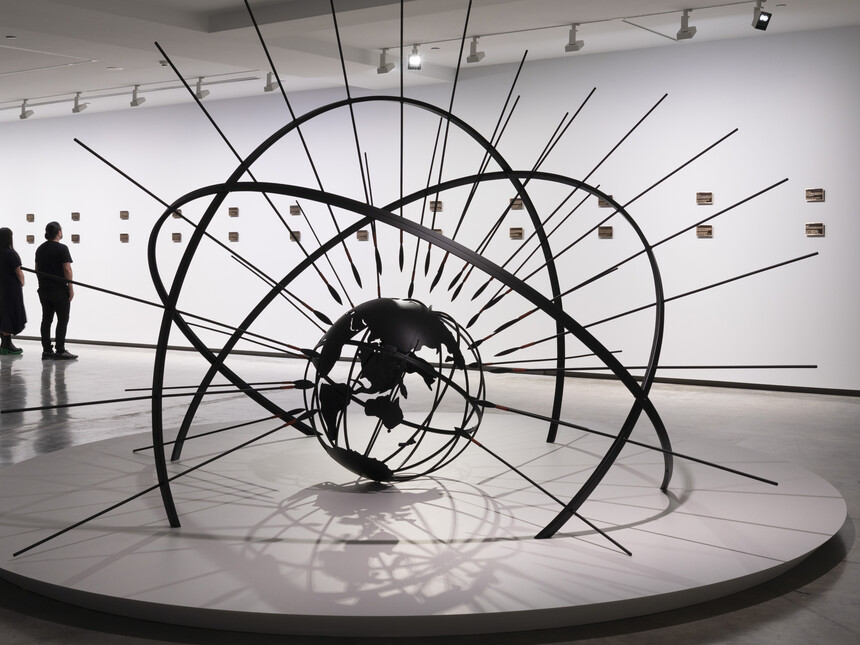 Shadow and substance | Meer