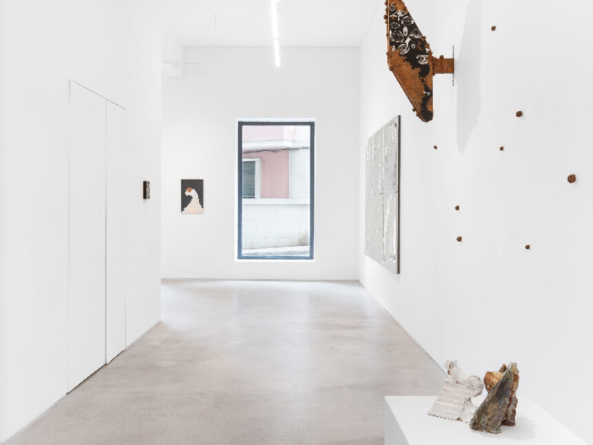 Homesick for another world | Meer