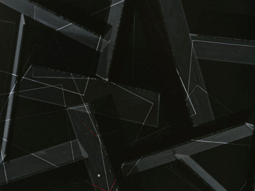 Jan Tichy. Weight of Glass | Meer