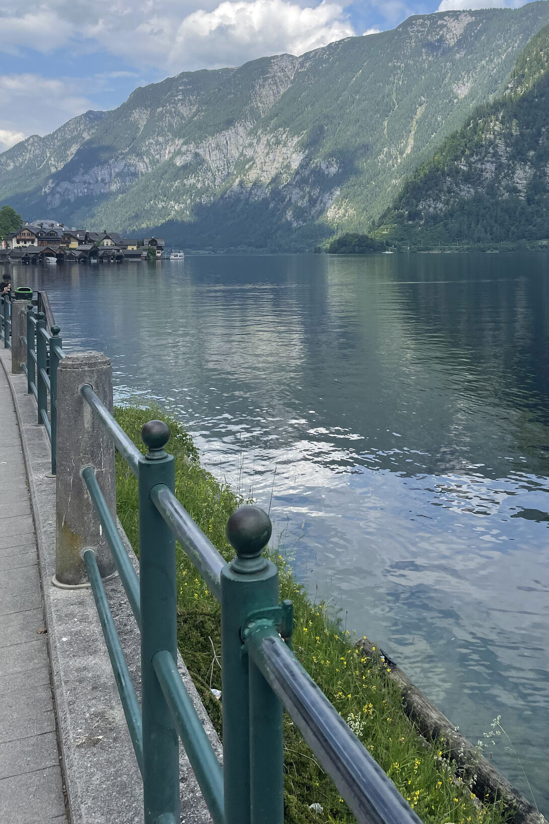 Enchanting beauty of Hallstatt: Austria's fairytale village | Meer