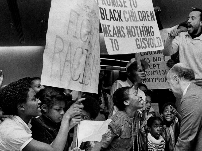 Racing to Change | Meer