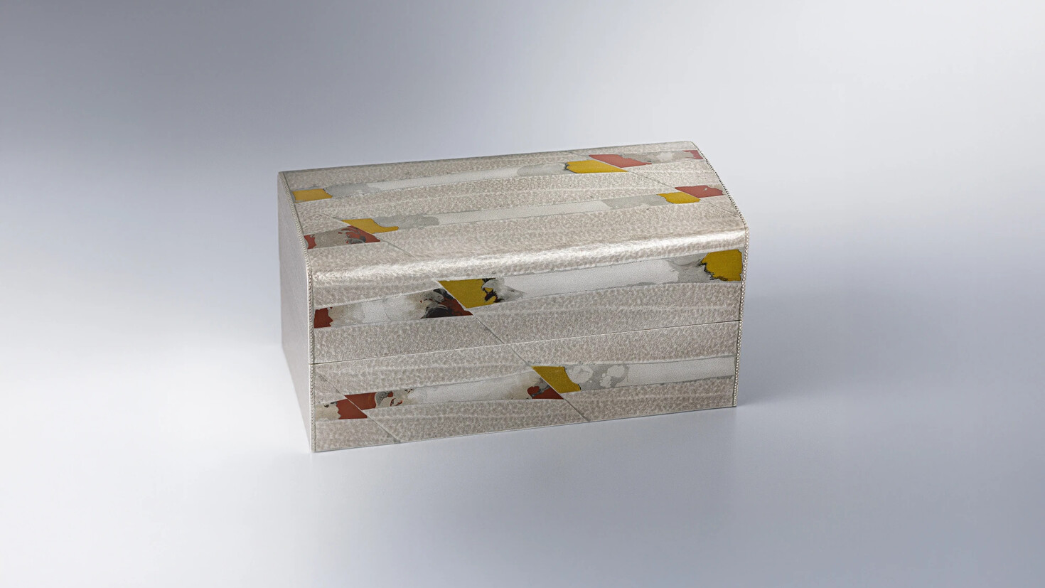 Heated colors, hammered forms: female metal artists of Japan | Meer