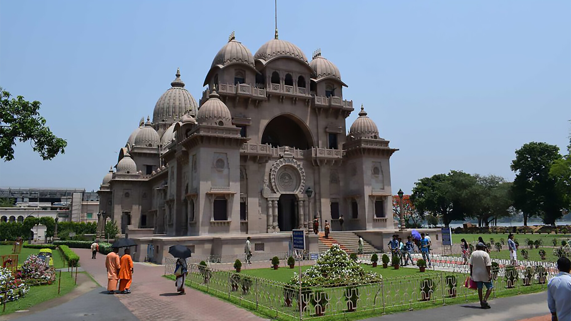 A meaningful life in the abode of Sri Ramakrishna | Meer