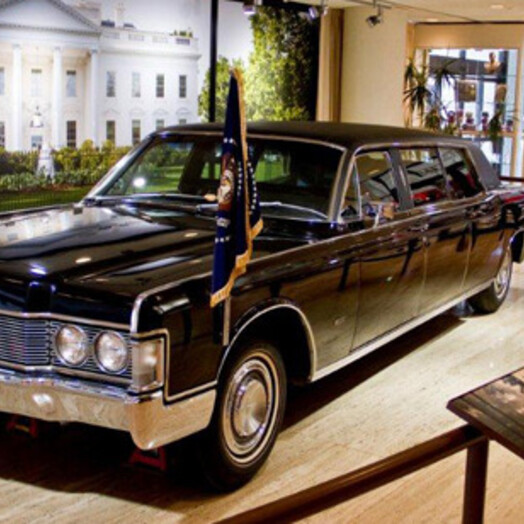LBJ’s Presidential Limousine | Meer