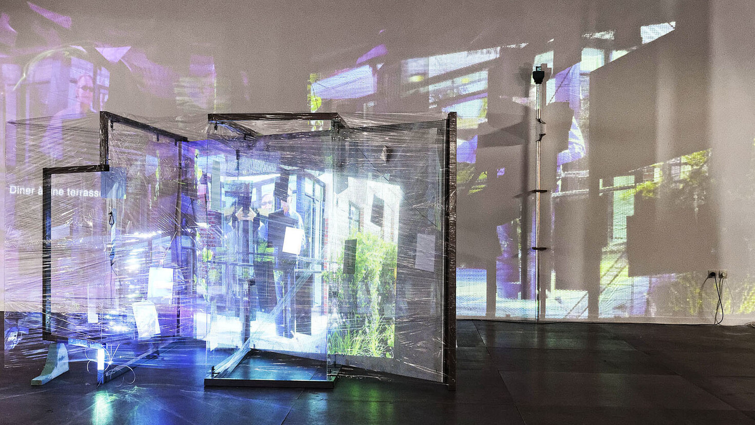 Neïl Beloufa | Meer