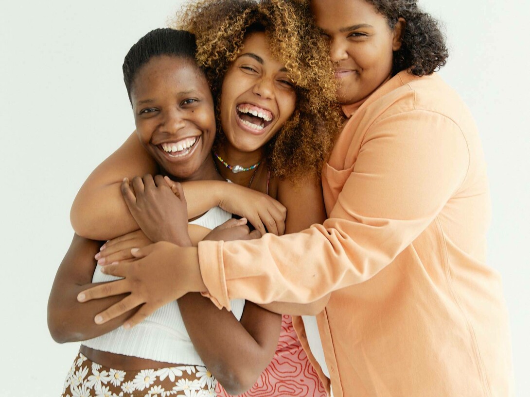 Fake friendships | Meer