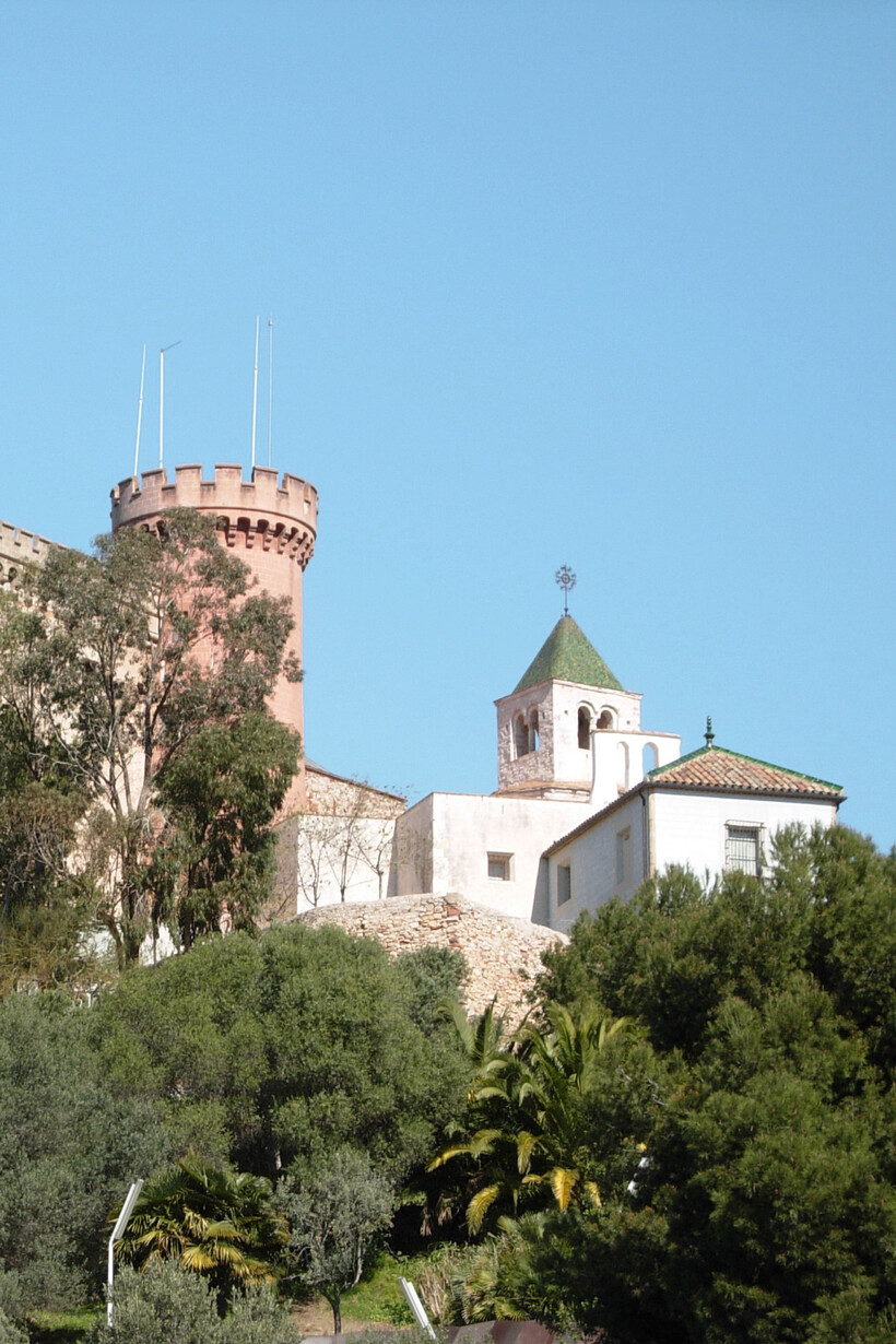 El castillo de Castelldefels | Meer