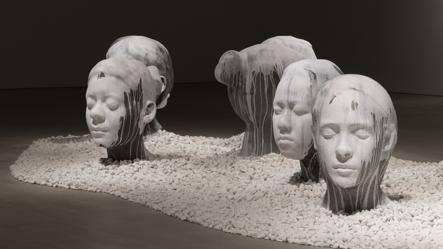 Jaume Plensa. Forgotten dreams | Meer