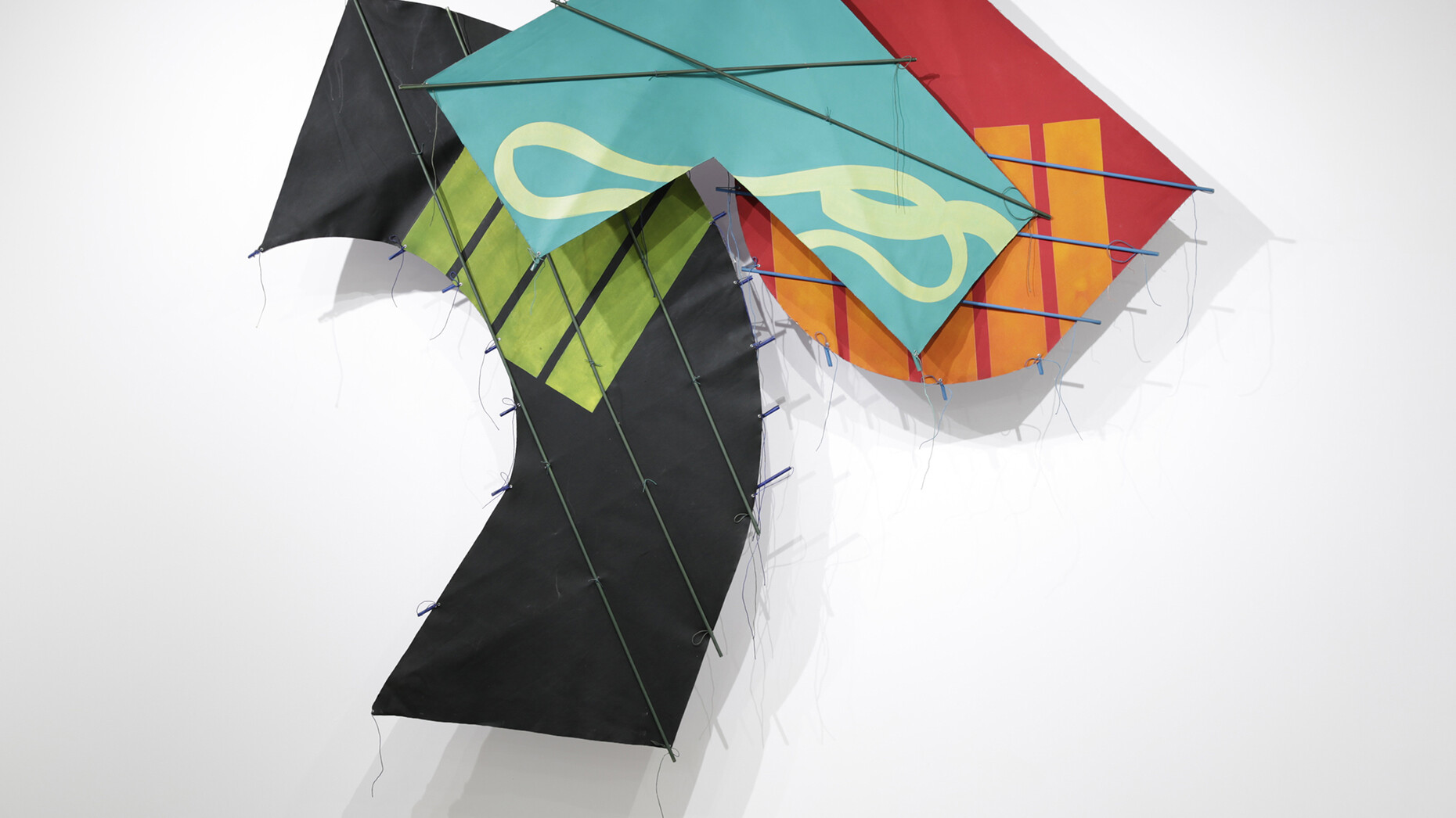 Richard Smith. Kite Paintings | Meer