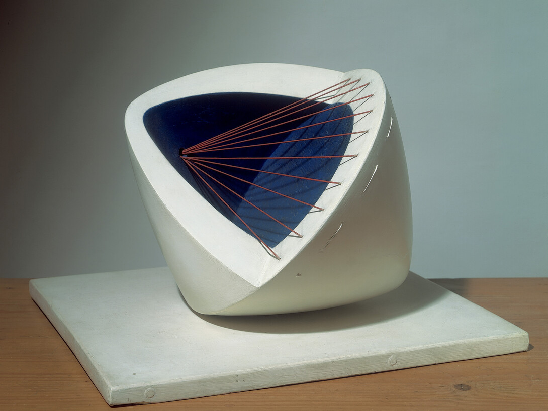 Barbara Hepworth. Sculpture for a Modern World | Meer