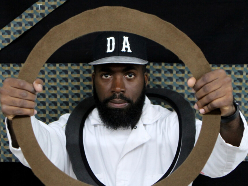 Derrick Adams | Meer