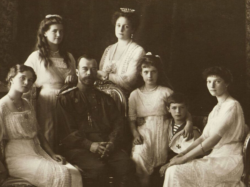 Anastasia Romanov y la duda existencial | Meer