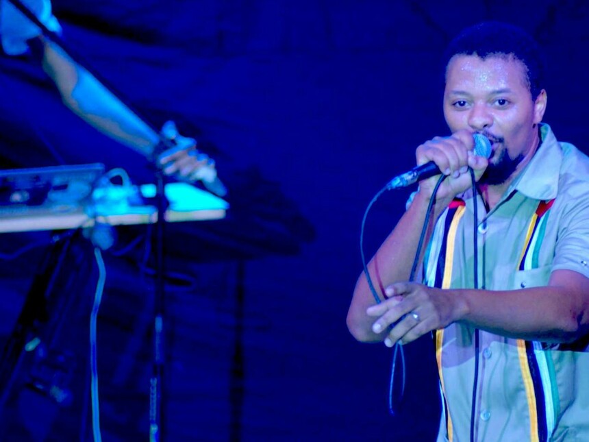 Azagaia: A flecha musical que alcançou o centro do poder | Meer