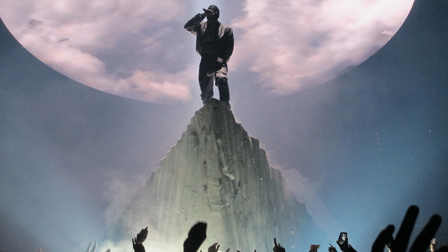 Kanye West and the culture that built his fall | Meer