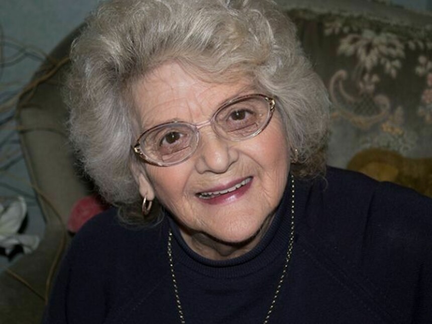 Beka Santos & Alice Holmes | Meer