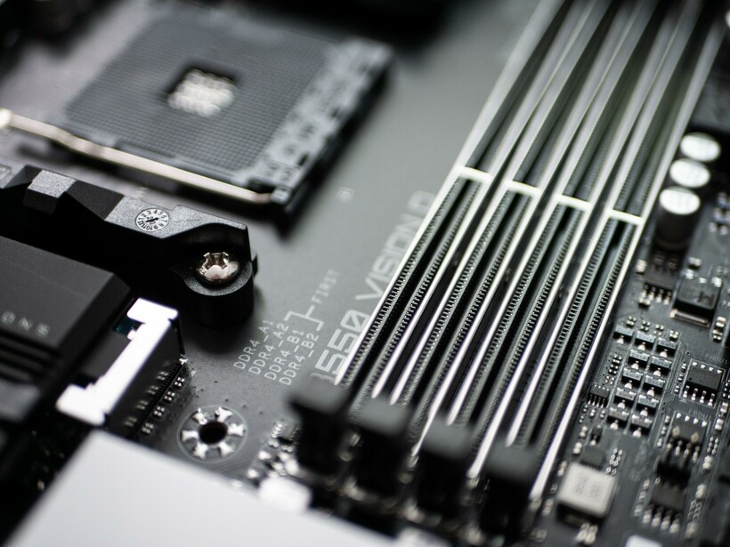 How we manufacture silicon | Meer