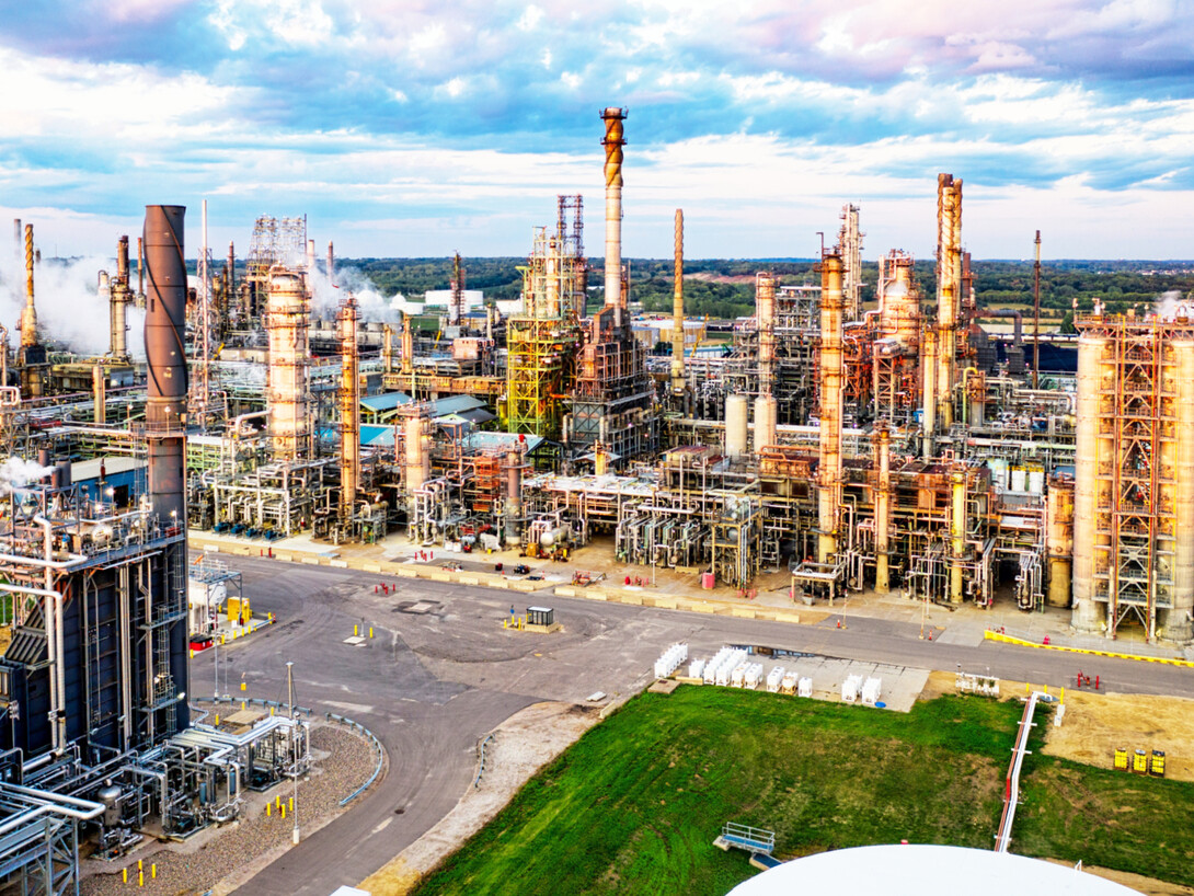 The case against the carbon cartel | Meer