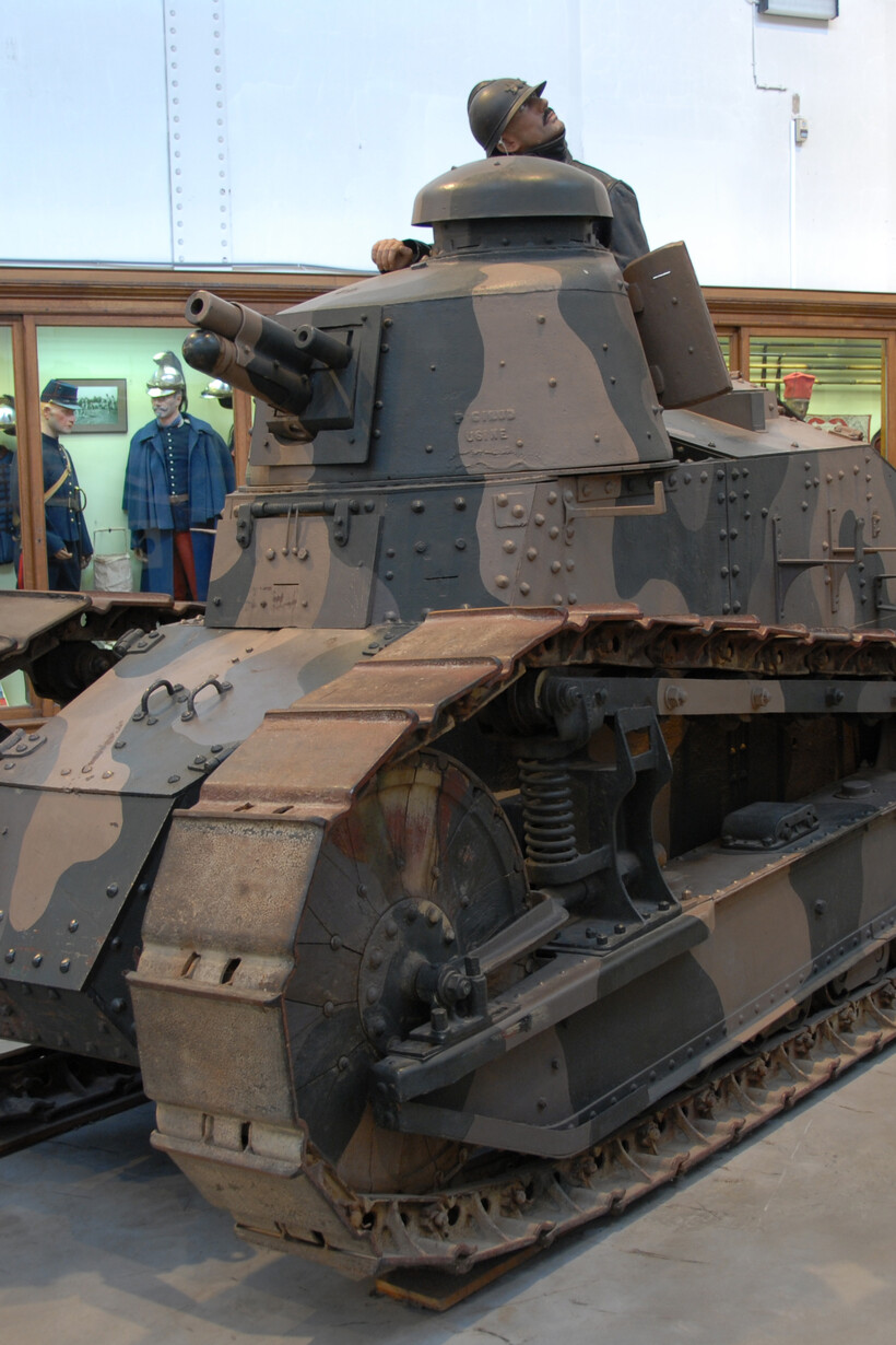 Tanks Department | Meer
