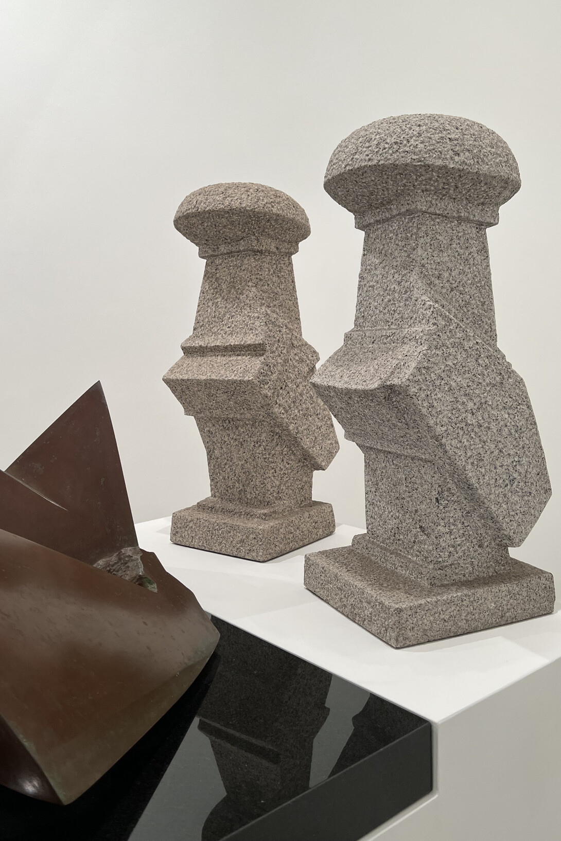 Masayuki Nagare and Ran Ortner. Sculptures and paintings | Meer