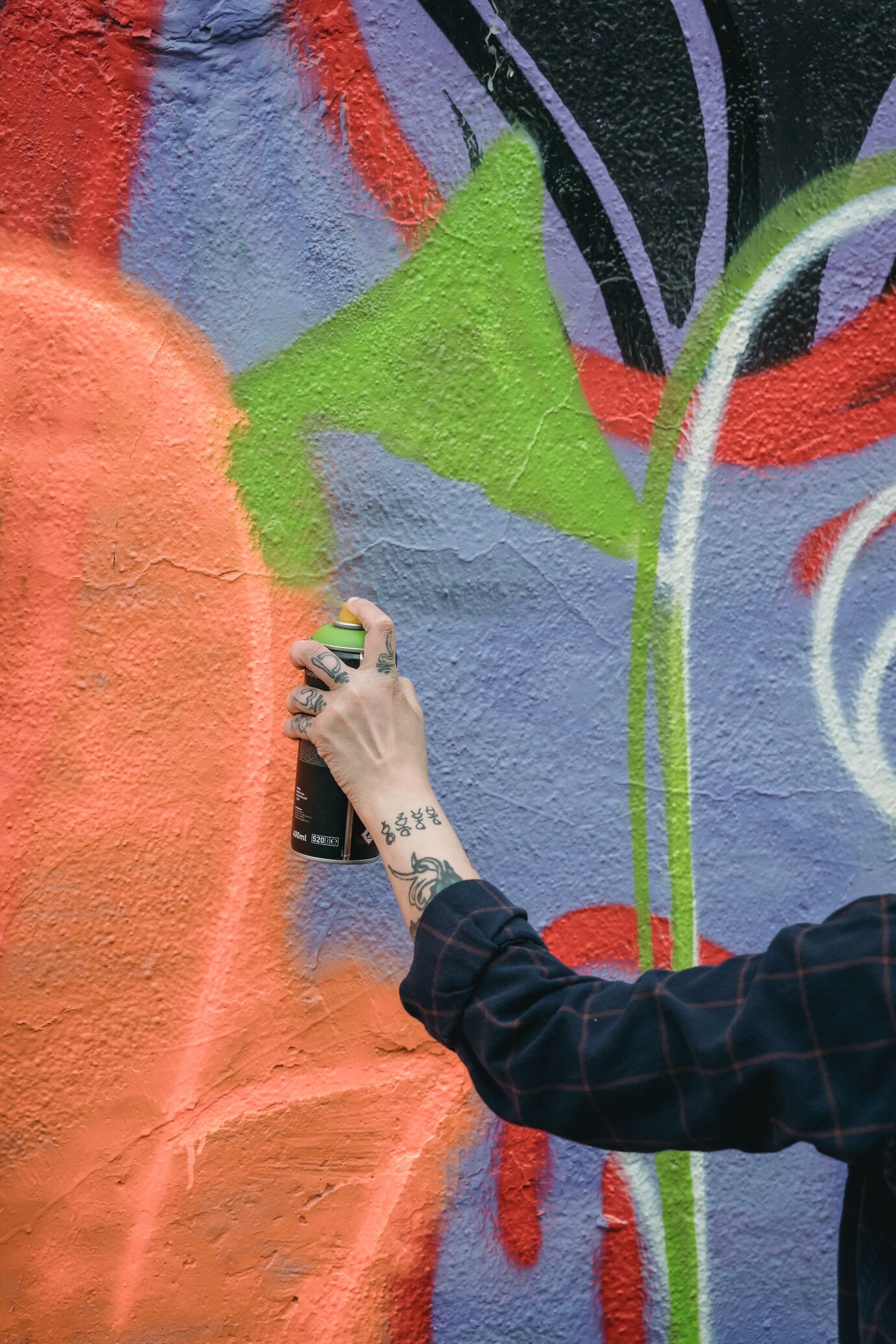 Beyond vandalism: the power and significance of graffiti | Meer