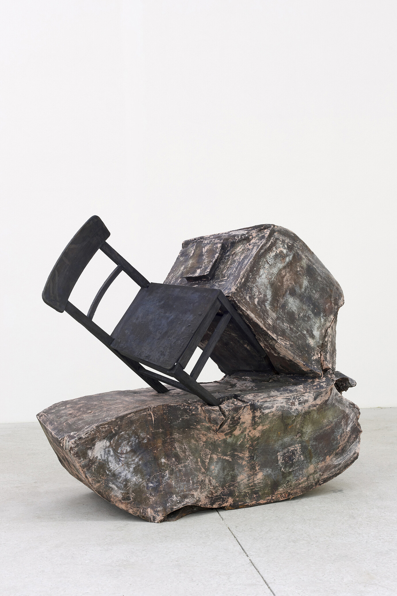Erwin Wurm, Angst / Lache Hochgebirge, 2014, Bronze, patina, 121 x 145 ...